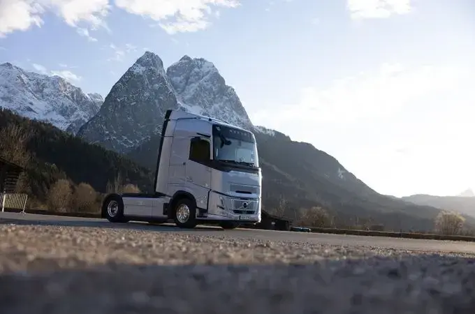 Volvo Trucks integrates aviation technology into the FH Aero - Repawelt